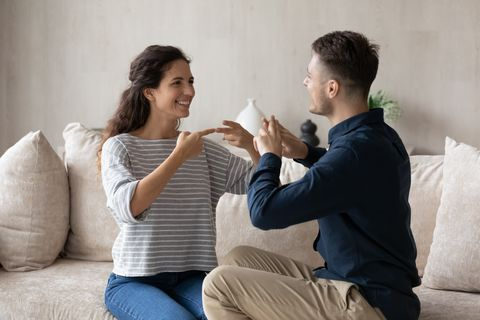 Pourquoi une personne malentendante peut être gênée par le bruit ...